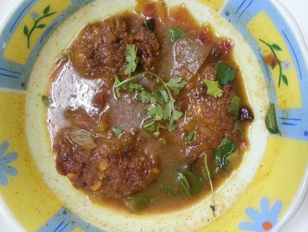 Quick sweet and sour Vada pulusu in Microwave oven – Uma's Recipes Corner!